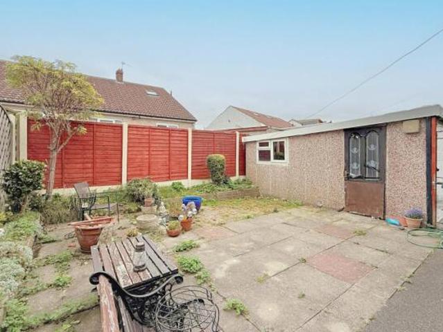 3 bedroom semi detached house for sale in Lodore Road, Bradford, BD2