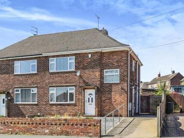 3 Bedroom Semi detached House For Sale In Loscoe