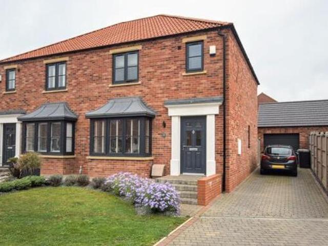 3 Bedroom Semi detached House For Sale In Louth