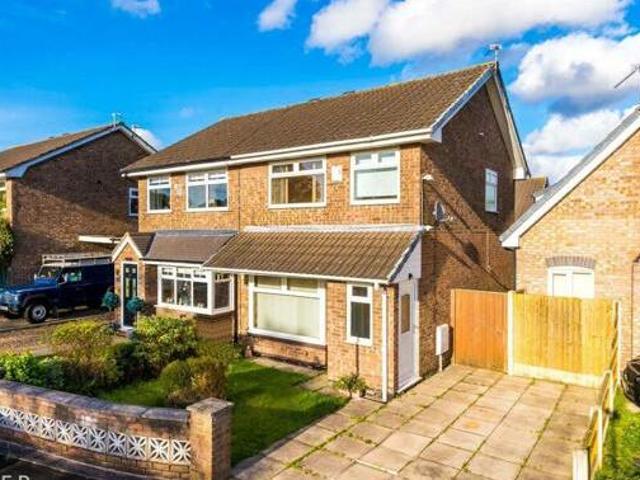 3 Bedroom Semi detached House For Sale In Lowton, Warrington