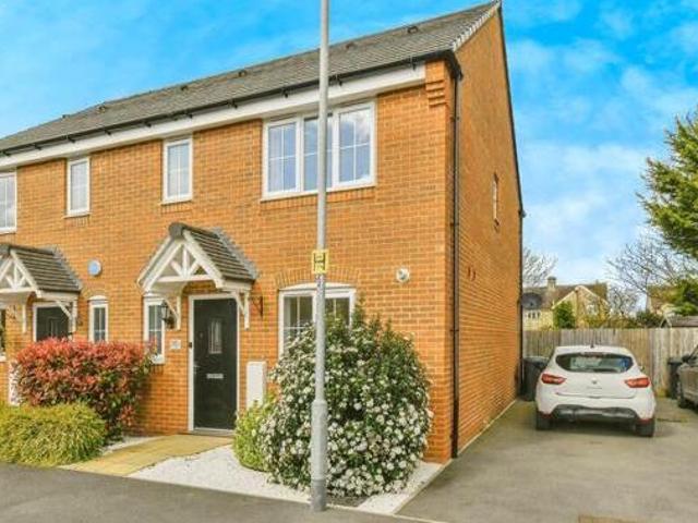 3 Bedroom Semi detached House For Sale In Lower Stondon