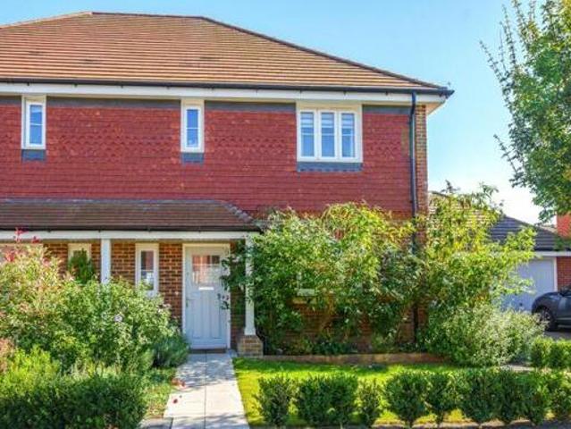 3 Bedroom Semi detached House For Sale In Loxwood