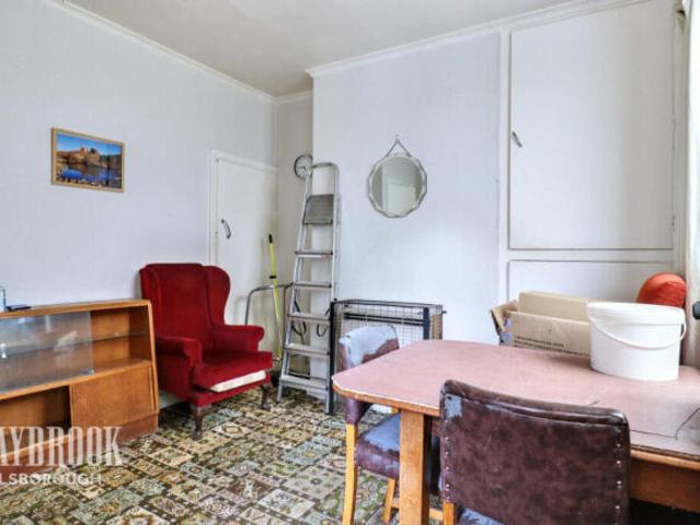 3 bedroom semi detached house for sale in Loxley Road, Sheffield, S6