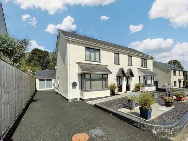 3 Bedroom Semi detached House For Sale In Llansteffan
