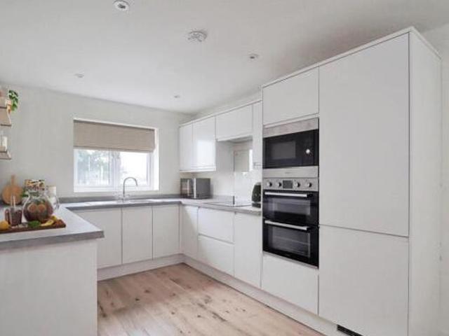 3 Bedroom Semi detached House For Sale In Ludgershall