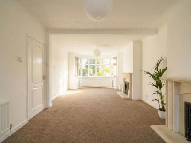 3 bedroom semi detached house for sale in Lulworth Road, Hall Green, B28