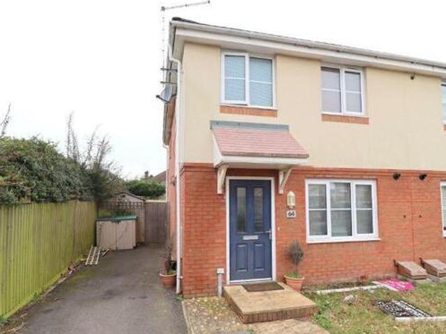 3 Bedroom Semi detached House For Sale In Luton, Bedfordshire