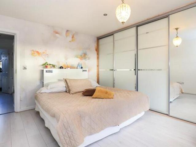 3 bedroom semi detached house for sale in Lynton Avenue, Claregate, Wolverhampton, WV6