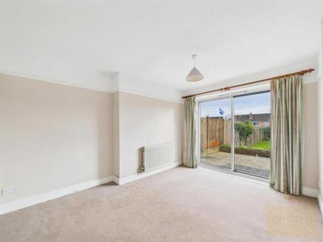 3 bedroom semi detached house for sale in Lynton Road, Gloucester, GL3