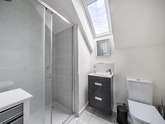 3 bedroom semi detached house for sale in Lynbrook Close, Worcester, Worcestershire, WR2