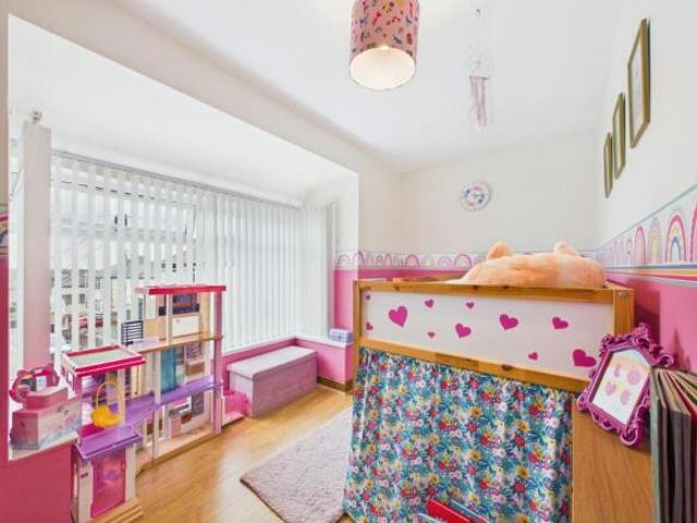 3 bedroom semi detached house for sale in Lyndale Drive, Off Westfield Lane, Shipley, BD18