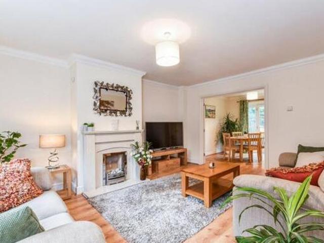 3 Bedroom Semi detached House For Sale In Lyndhurst