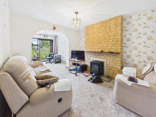 3 bedroom semi detached house for sale in Lynmouth Road, Hucclecote, Gloucester, GL3