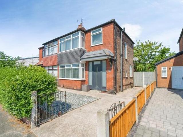 3 bedroom semi detached house for sale in Lyons Road, Penketh, Warrington, Cheshire, WA5