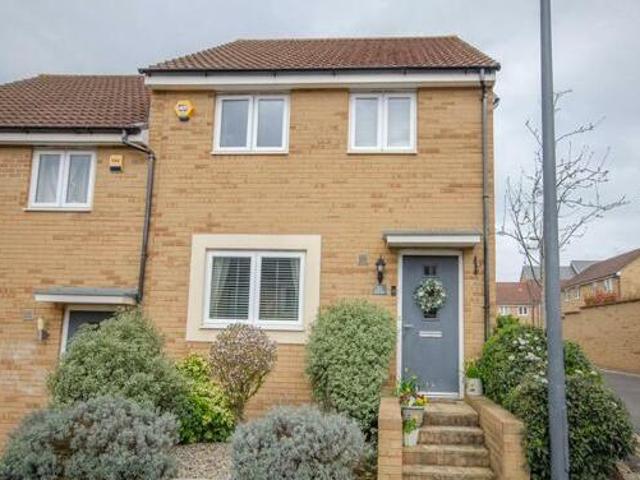 3 Bedroom Semi detached House For Sale In Lyde Green, Bristol