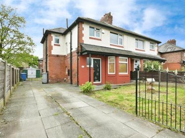 3 Bedroom Semi detached House For Sale In Manchester, Greater Manchester