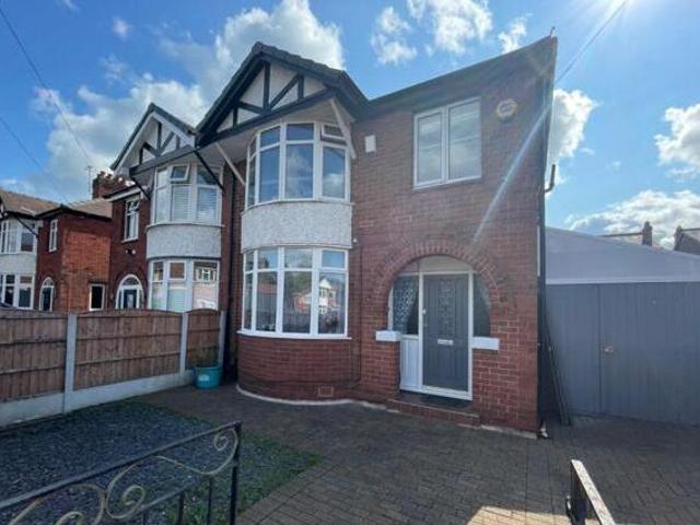 3 Bedroom Semi detached House For Sale In Manchester, Greater Manchester