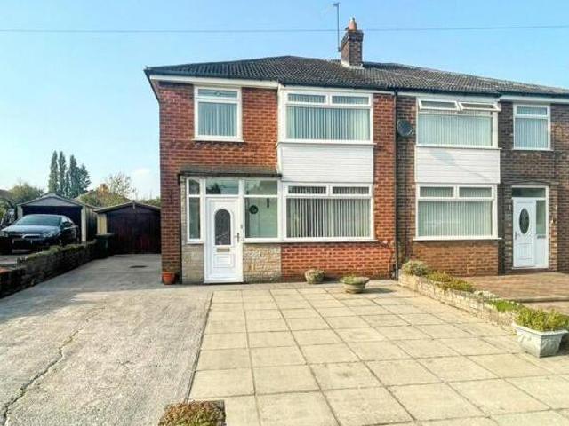 3 Bedroom Semi detached House For Sale In Manchester, Greater Manchester