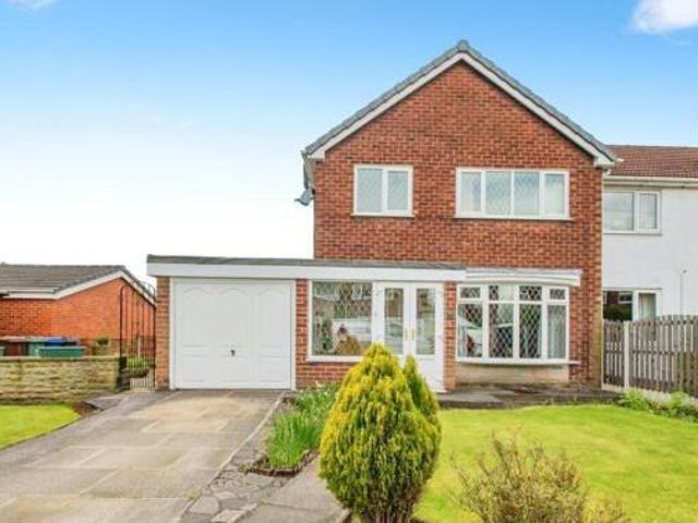 3 Bedroom Semi detached House For Sale In Manchester, Greater Manchester