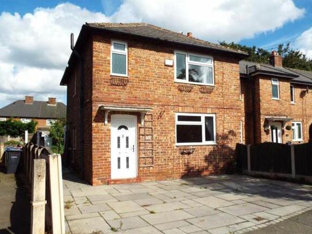 3 Bedroom Semi detached House For Sale In Manchester, Greater Manchester