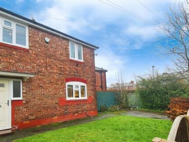 3 Bedroom Semi detached House For Sale In Manchester, Greater Manchester