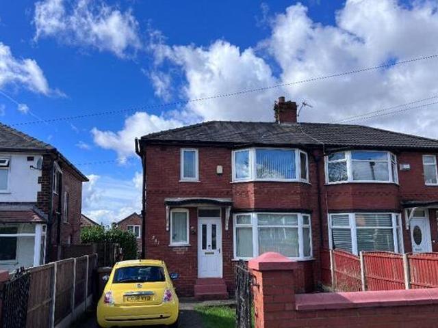 3 Bedroom Semi detached House For Sale In Manchester, Greater Manchester
