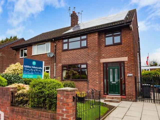 3 Bedroom Semi detached House For Sale In Manchester, Greater Manchester