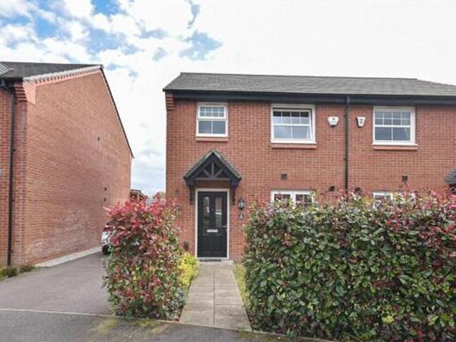 3 Bedroom Semi detached House For Sale In Manchester, Greater Manchester