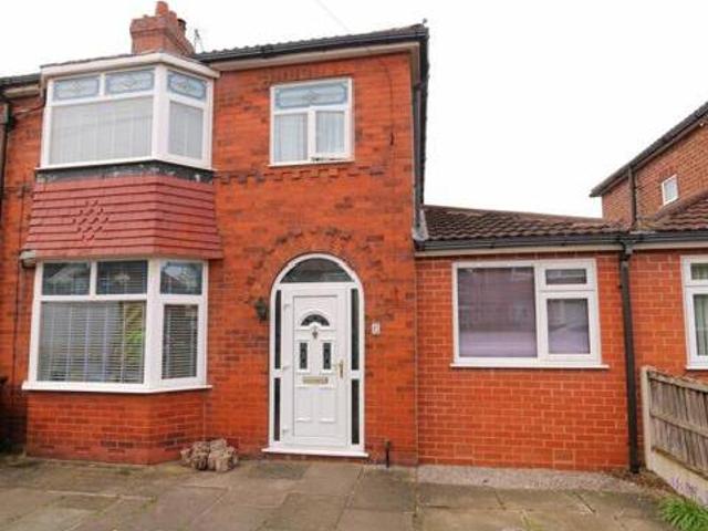 3 Bedroom Semi detached House For Sale In Manchester, Greater Manchester