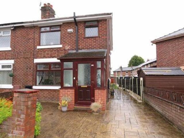 3 Bedroom Semi detached House For Sale In Manchester, Greater Manchester