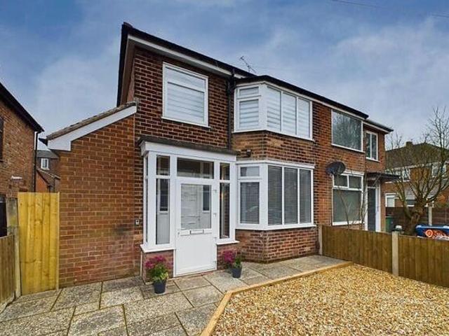 3 Bedroom Semi detached House For Sale In Manchester, Greater Manchester