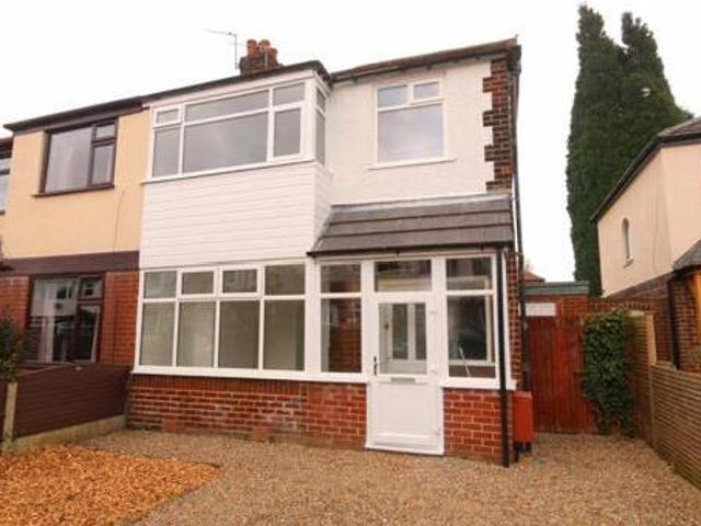 3 Bedroom Semi detached House For Sale In Manchester, Greater Manchester