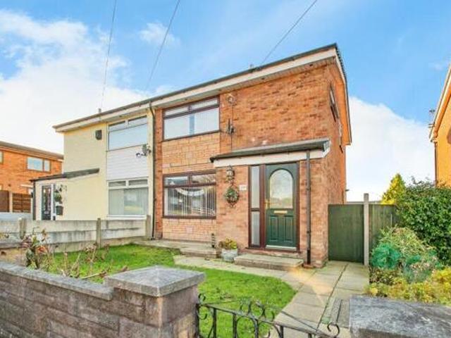 3 Bedroom Semi detached House For Sale In Manchester, Greater Manchester