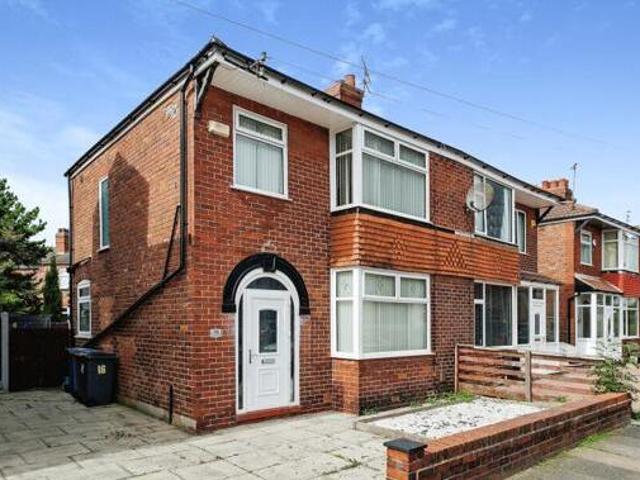 3 Bedroom Semi detached House For Sale In Manchester, Greater Manchester