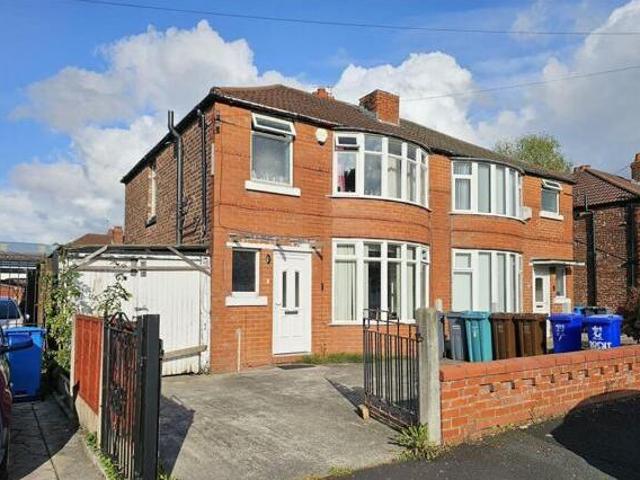 3 Bedroom Semi detached House For Sale In Manchester, Greater Manchester