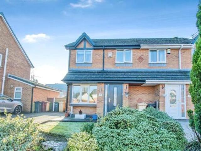 3 Bedroom Semi detached House For Sale In Manchester, Greater Manchester