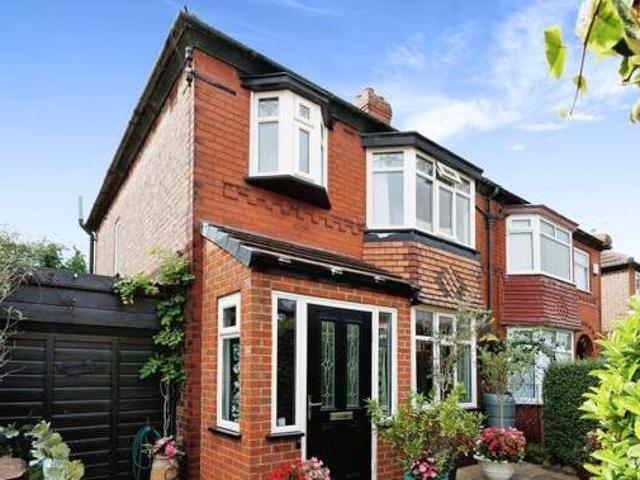 3 Bedroom Semi detached House For Sale In Manchester, Greater Manchester