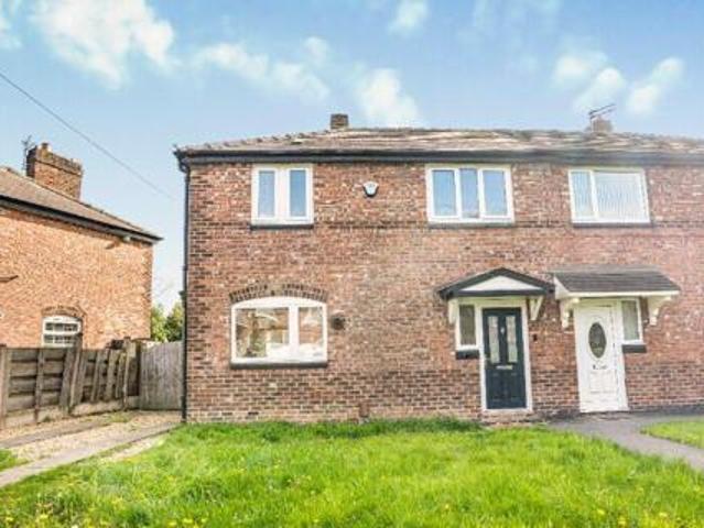 3 Bedroom Semi detached House For Sale In Manchester, Greater Manchester