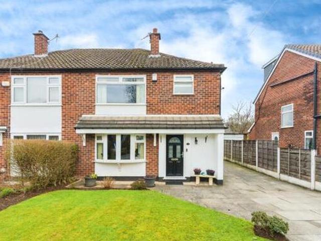 3 Bedroom Semi detached House For Sale In Manchester, Greater Manchester