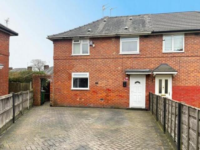 3 Bedroom Semi detached House For Sale In Manchester, Greater Manchester