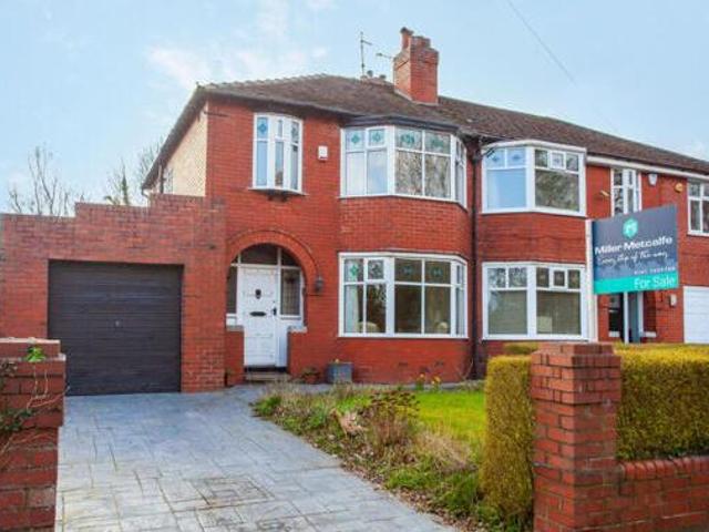 3 Bedroom Semi detached House For Sale In Manchester, Greater Manchester