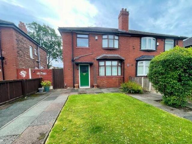 3 Bedroom Semi detached House For Sale In Manchester, Greater Manchester