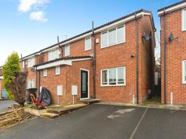 3 Bedroom Semi detached House For Sale In Manchester