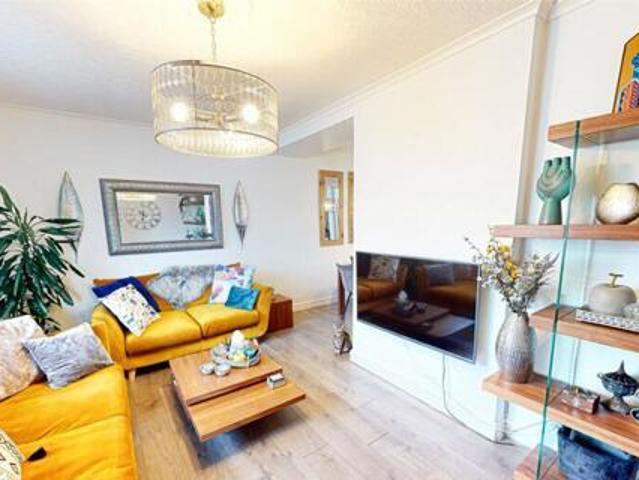 3 Bedroom Semi detached House For Sale In Manchester