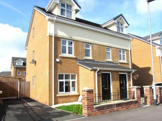 3 Bedroom Semi detached House For Sale In Manchester