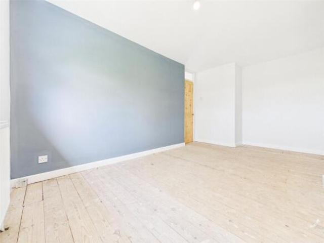 3 bedroom semi detached house for sale in Mandarin Way, Cheltenham, Gloucestershire, GL50