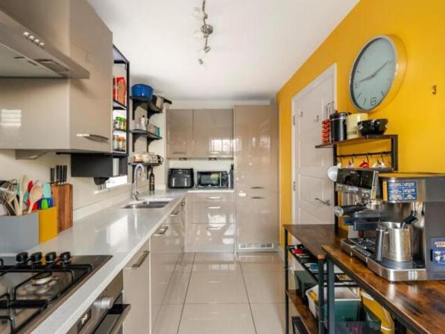 3 bedroom semi detached house for sale in Manning Road, Filwood Park, BS4