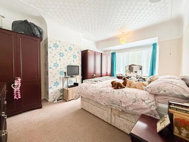 3 bedroom semi detached house for sale in Manor Road, Woolton, L25