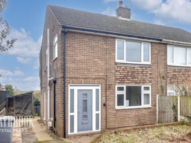 3 bedroom semi detached house for sale in Mansfield Road, Killamarsh, S21