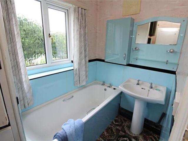 3 bedroom semi detached house for sale in Manston Crescent, Leeds, West Yorkshire, LS15